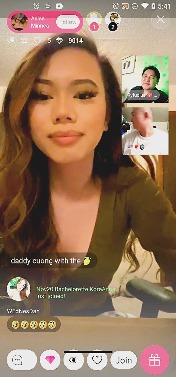 How A Struggling Single Mom Use Livestream App To Transform Her Life